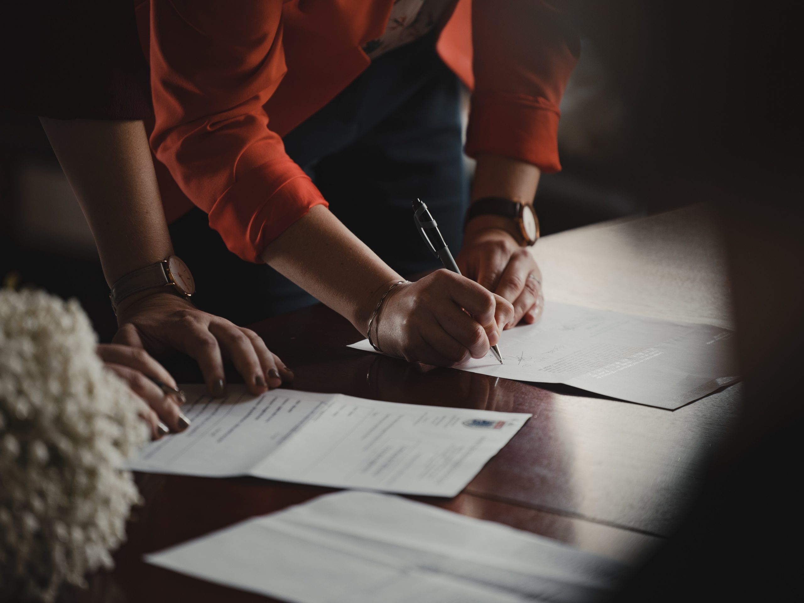 5 REASONS A LAWYER SHOULD REVIEW YOUR LEGAL DOCUMENTS Legalhood